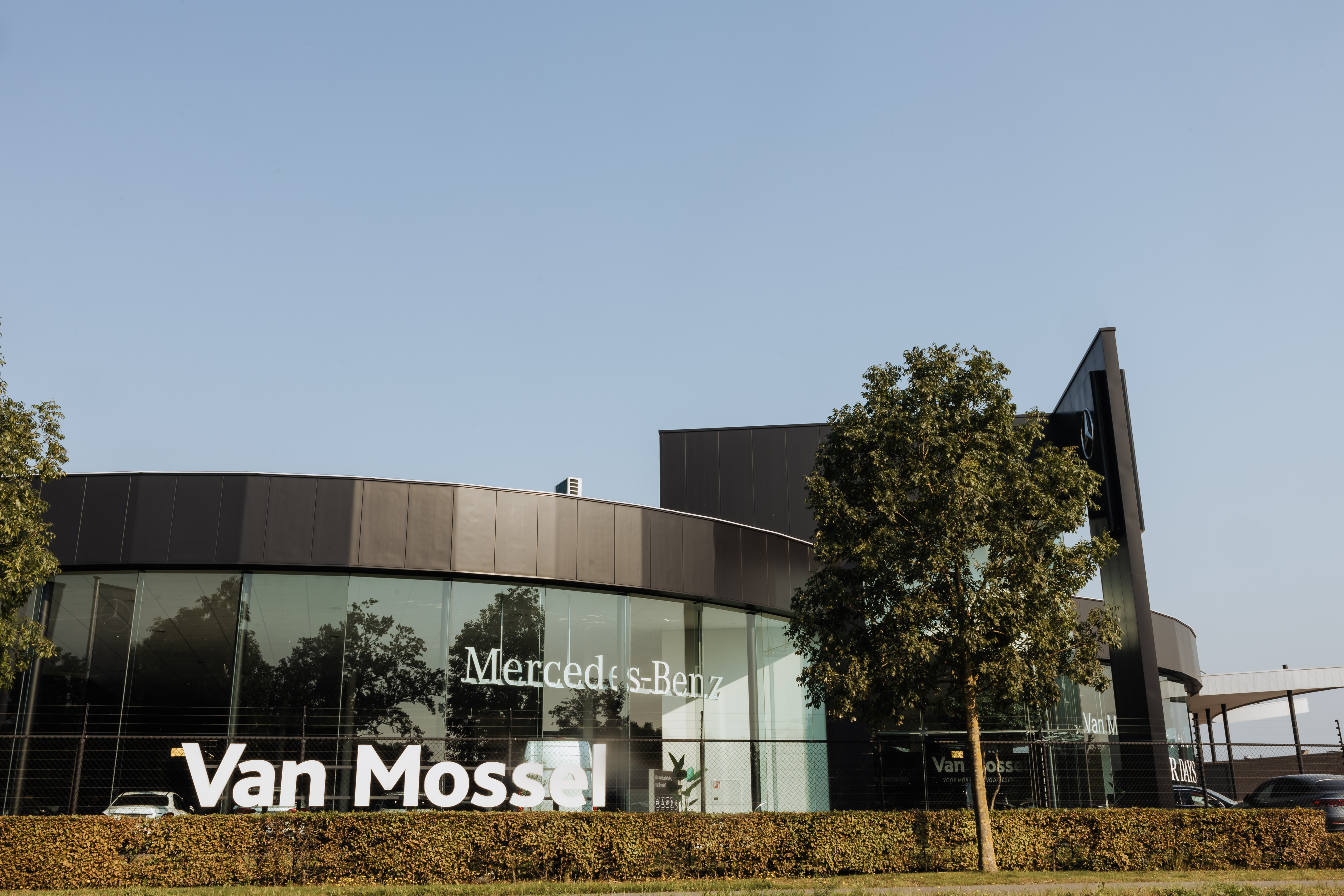 Van Mossel Mercedes-Benz Vans Brugge | Van Mossel Automotive Group