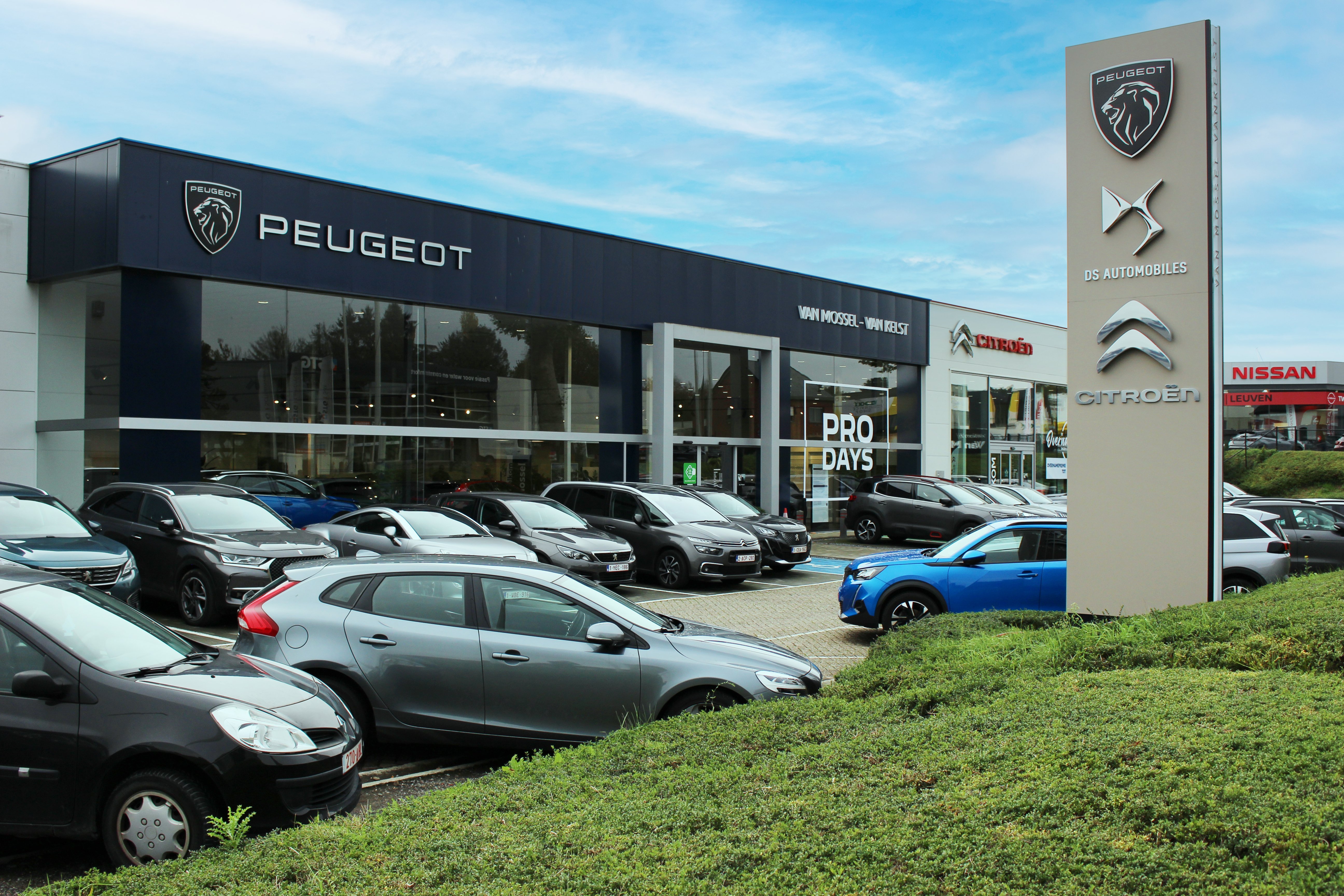 Van Mossel Van Kelst Peugeot Leuven | Van Mossel Automotive Group