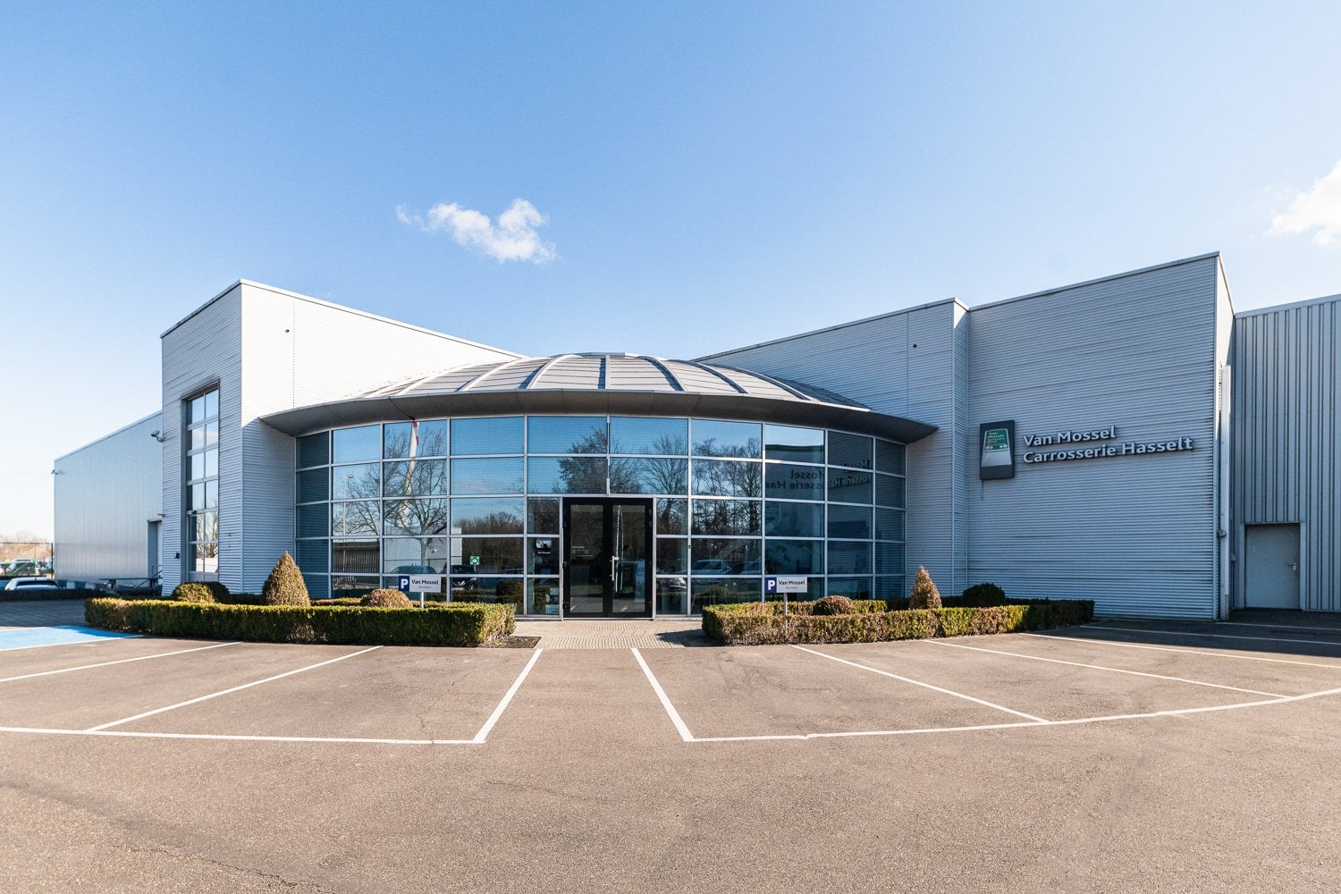 Van Mossel Carrosserie Hasselt | Van Mossel Automotive Group