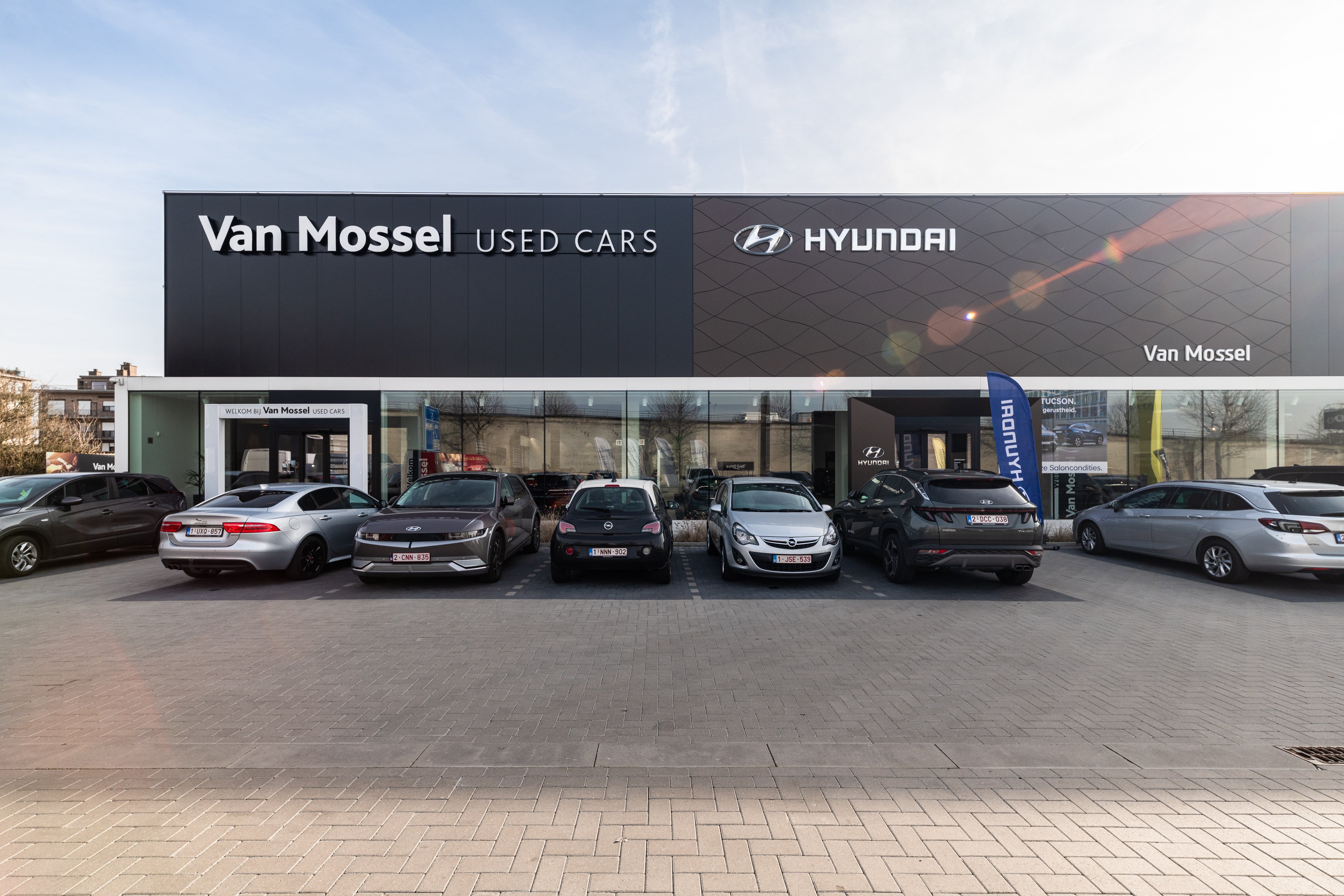 Van Mossel Maxus Wilrijk | Van Mossel Automotive Group