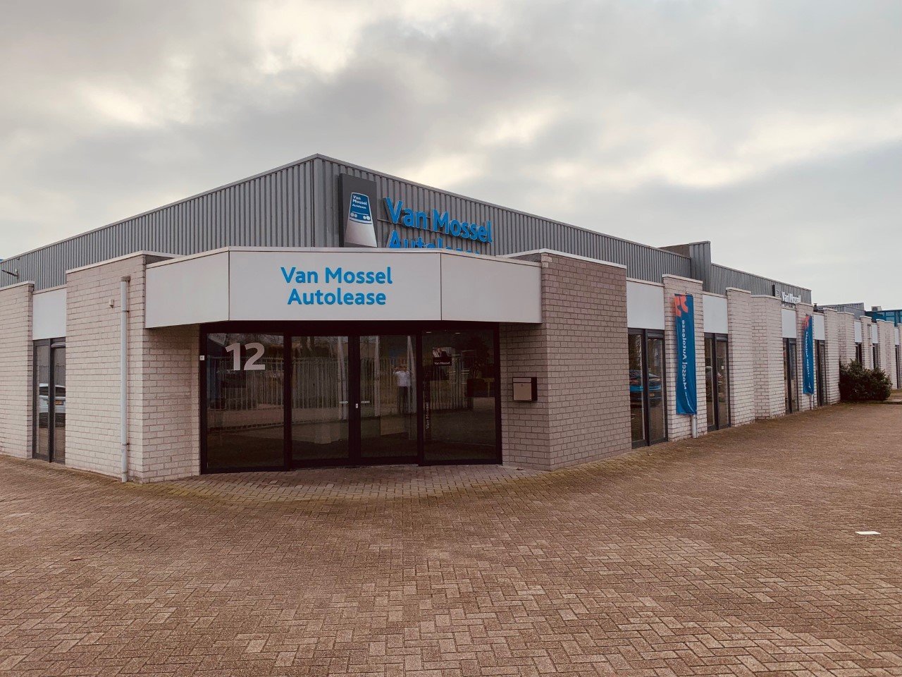 Van Mossel Autolease Weert | Van Mossel Automotive Group